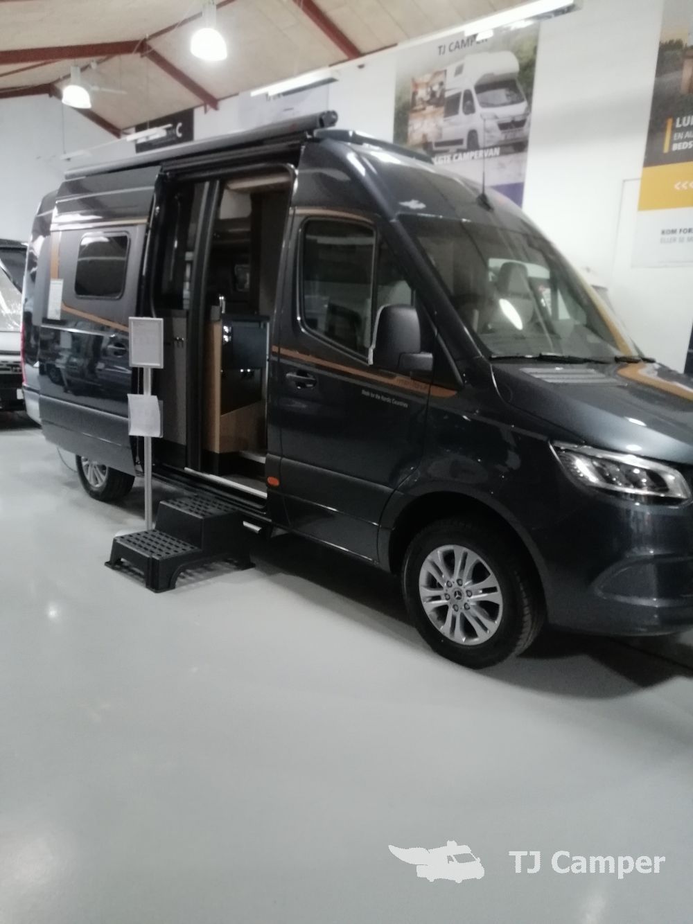 Malibu van Genius 641 LE MB - TJ Camper